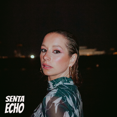 6 Fragen an Senta (Interview)